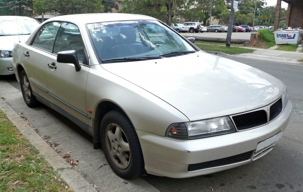 Mitsubishi Magna (Мицубиси Магна)